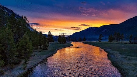 30+ Free River & Nature animated GIFs and Stickers - Pixabay