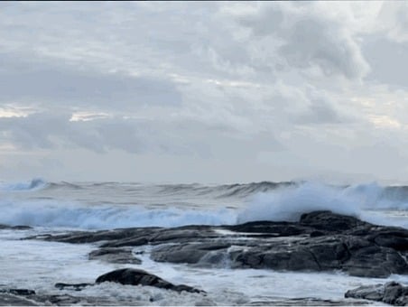 Waves Rocky Shoreline Ocean - Free GIF on Pixabay