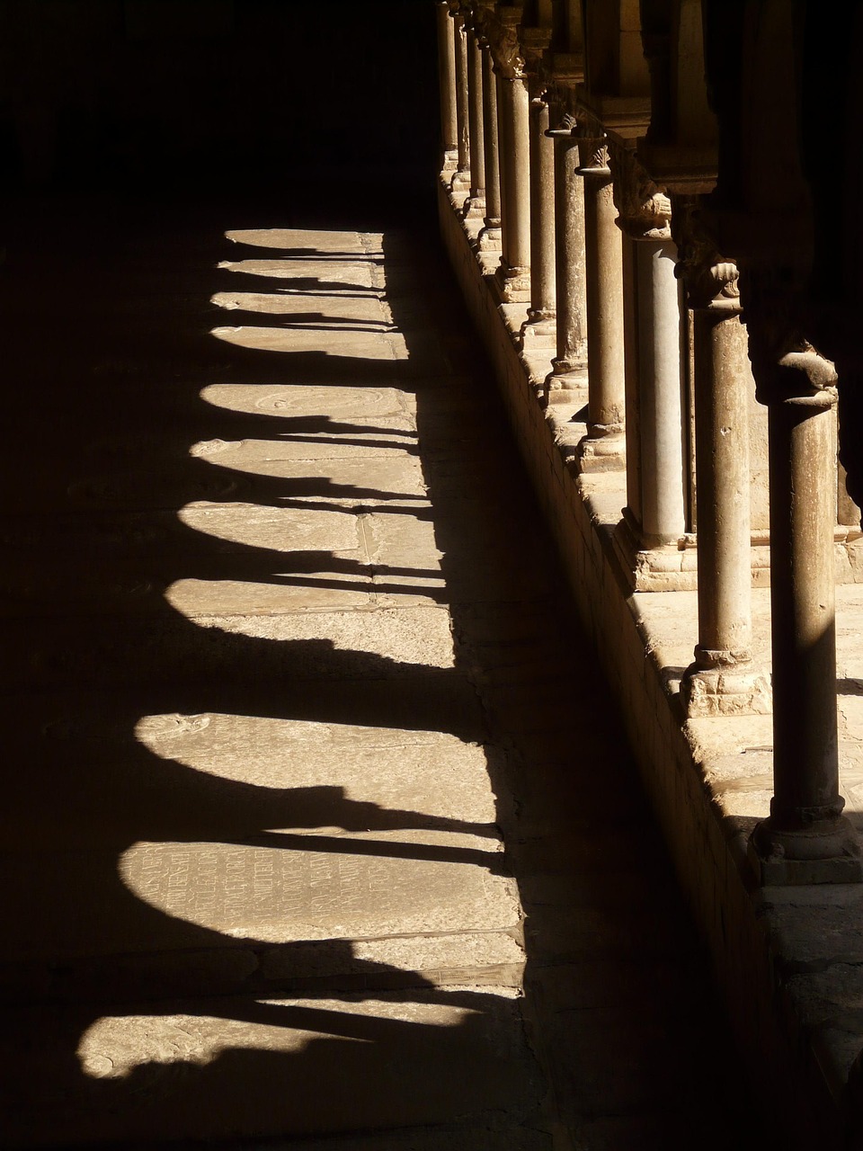 Cloister Columns Arcade - Free photo on Pixabay