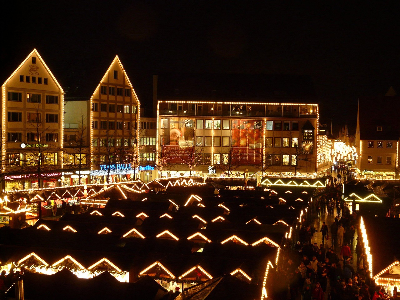 Christmas Market Lights - Free photo on Pixabay - Pixabay