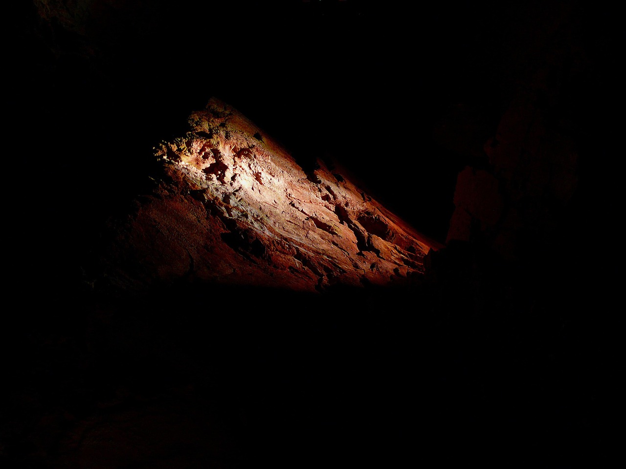 200+ Free Cavern & Cave Images - Pixabay