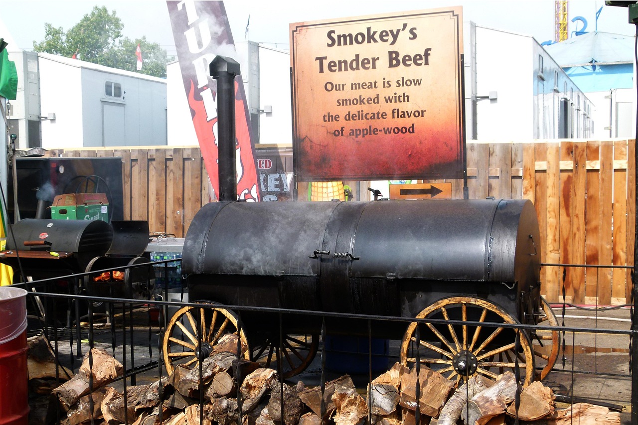 Smoking Bbq Tender Beef - Free photo on Pixabay