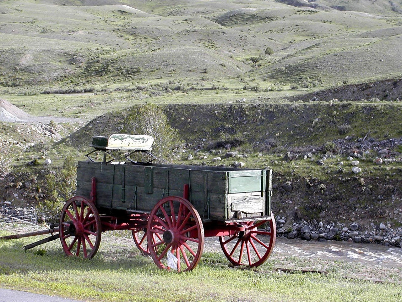 800+ Free Yellowstone National Park & Yellowstone Images - Pixabay