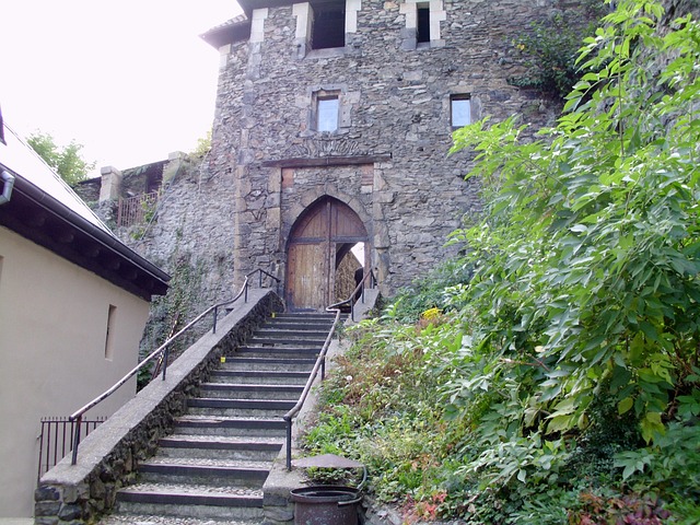 Strekov Castle Gate Door - Free photo on Pixabay