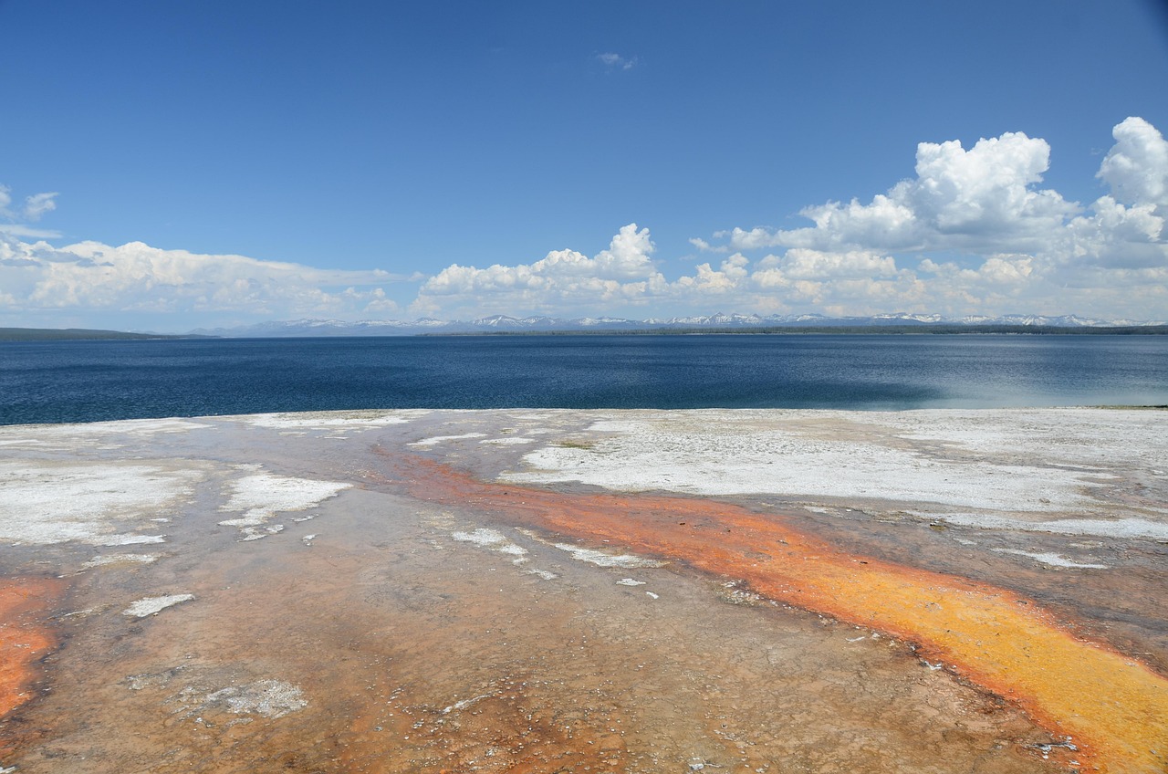 800+ Free Yellowstone National Park & Yellowstone Images - Pixabay