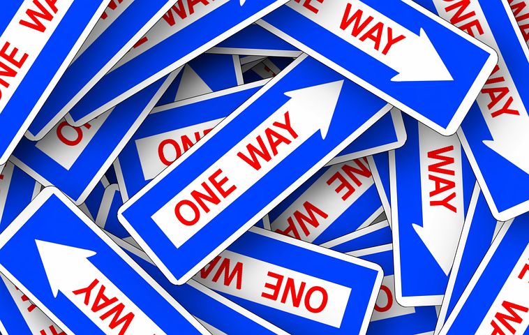 200+ Free One Way & Road Sign Images - Pixabay