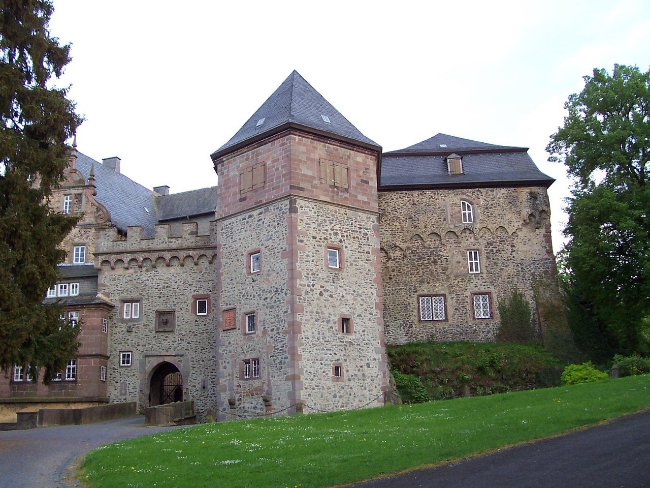 30,000+ Free Эдмонд Замок & Castle Images - Pixabay