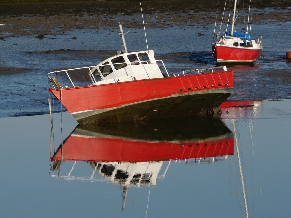 Boats Beached Reflection Low - Free photo on Pixabay - Pixabay