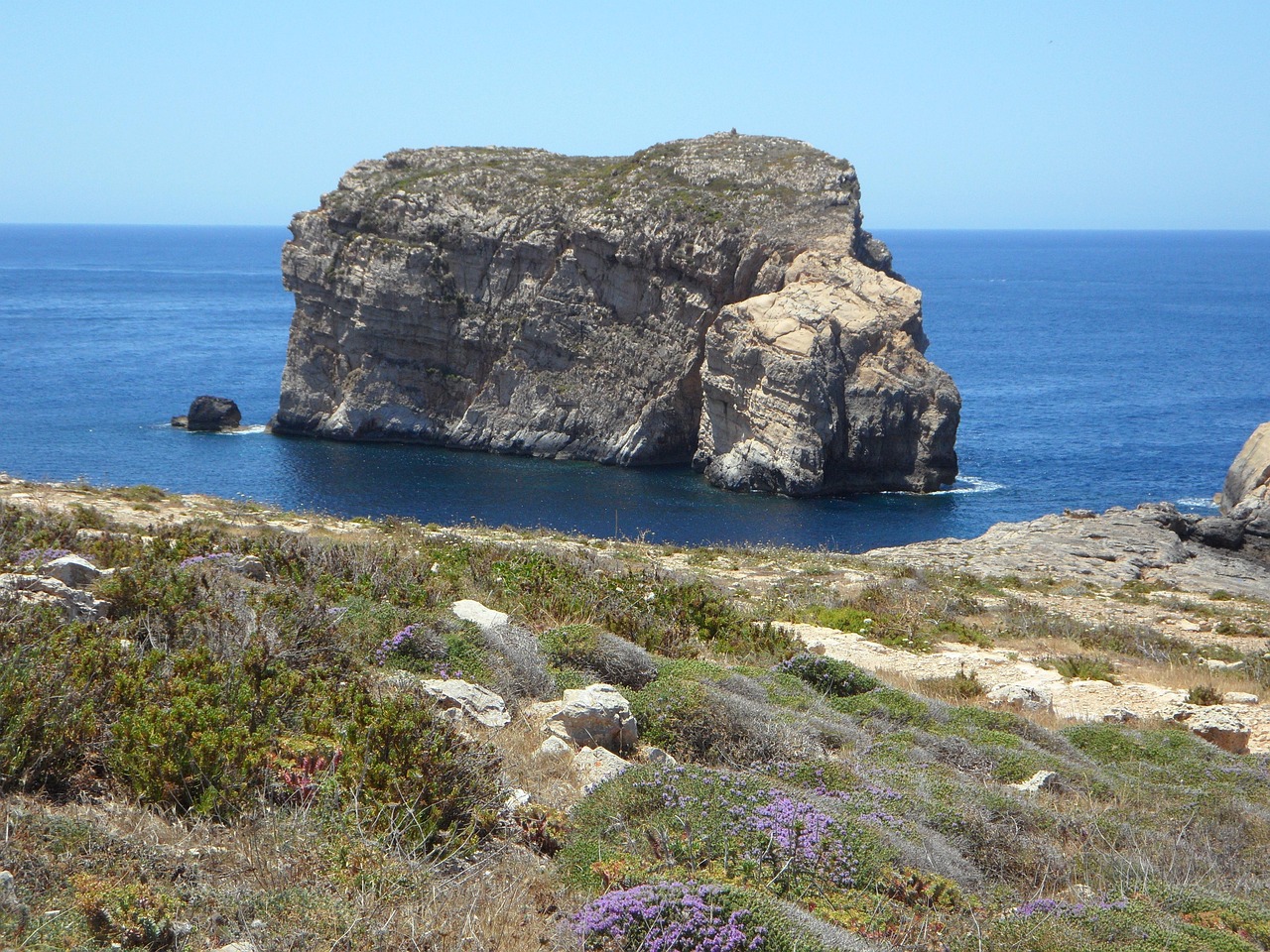 Rock In The Sea Stone - Free photo on Pixabay - Pixabay