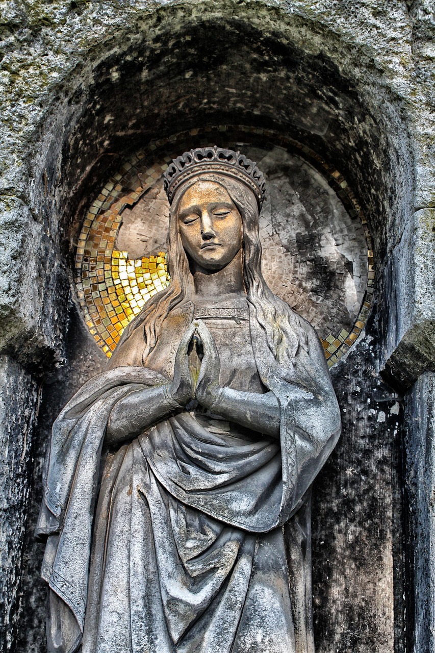 Church Sculpture Faith - Free photo on Pixabay
