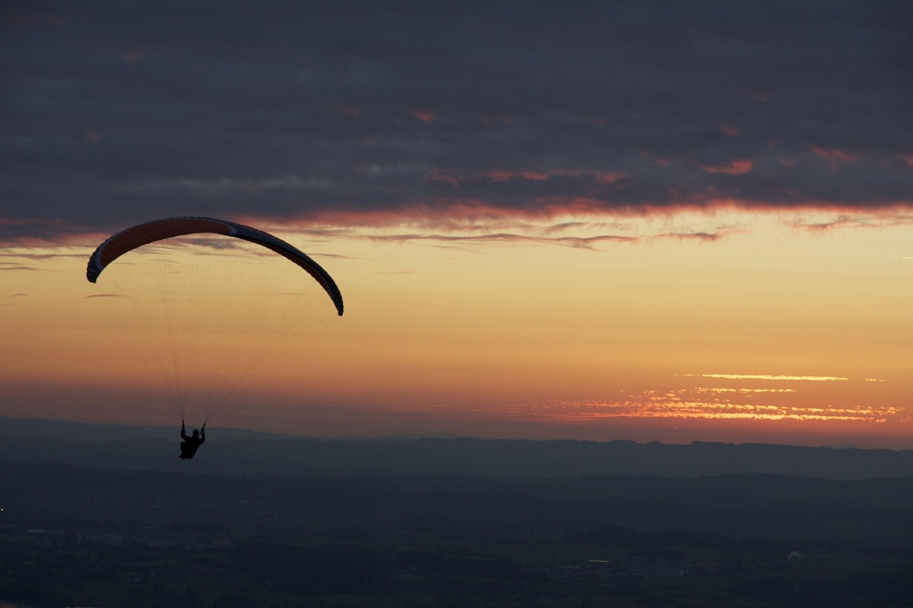 300+ Free Paragleiter & Paragliding Images - Pixabay