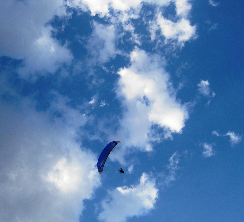 Parachute Blue Drifting - Free photo on Pixabay - Pixabay