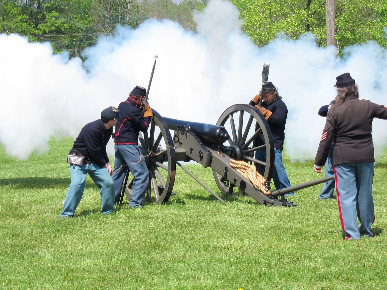Meaning of the term 'Cannon Fodder'