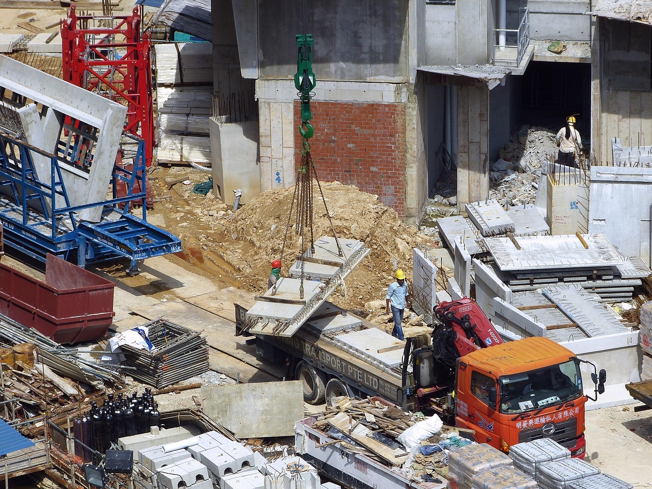 20,000+ Free Building Under Construction & Under Construction Images ...
