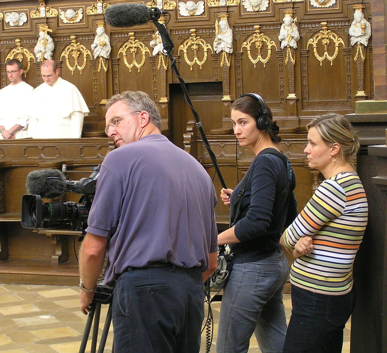 Tv Crew Filming Choir Stalls - Free photo on Pixabay - Pixabay