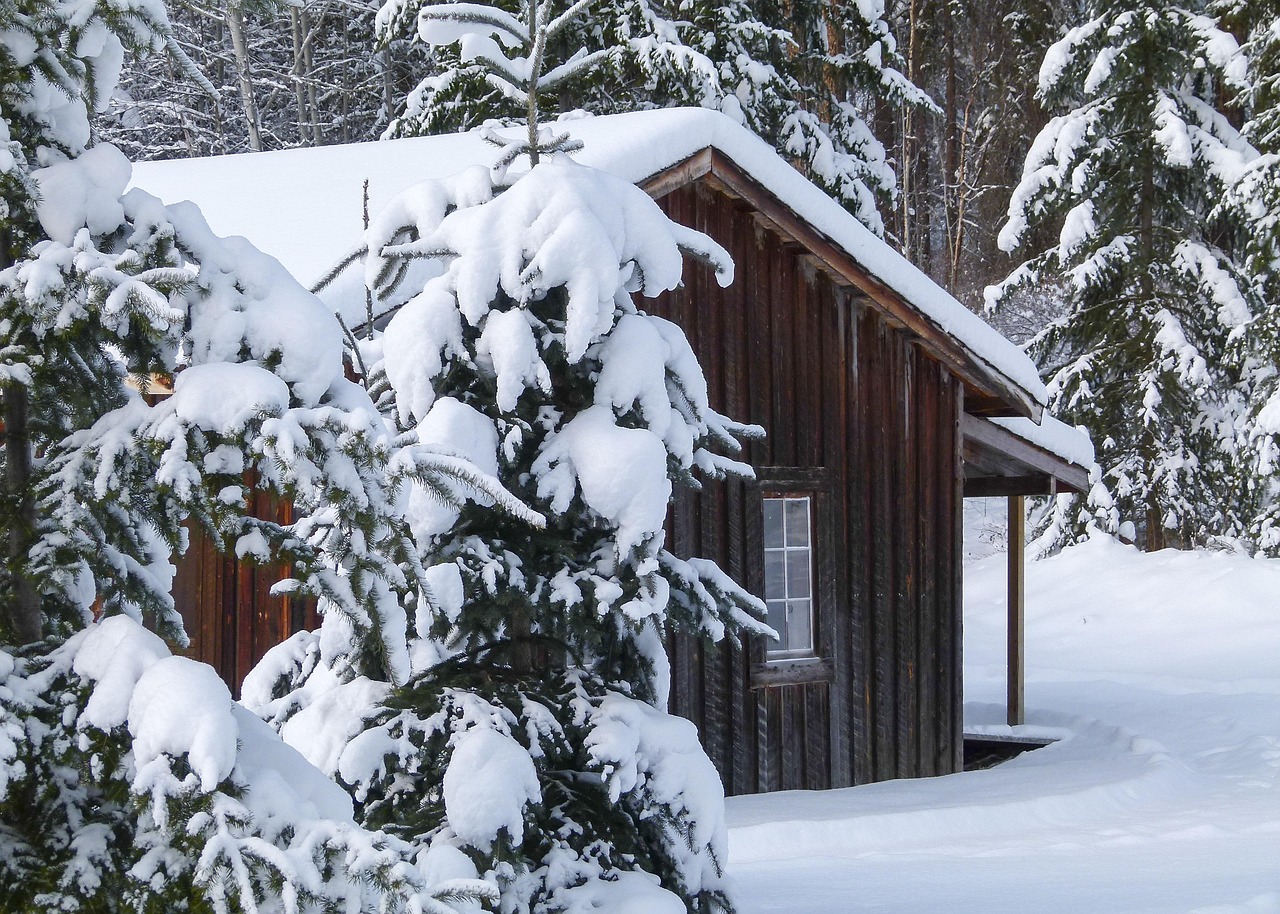 Wooden Hut Cabin Winter - Free photo on Pixabay