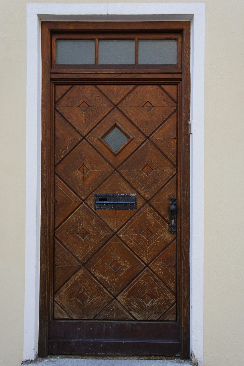 Door Wooden Front House - Free photo on Pixabay