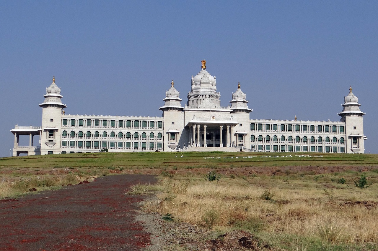 Több mint 20 ingyenes kép Suvarna Vidhana Soudha és India témában - Pixabay