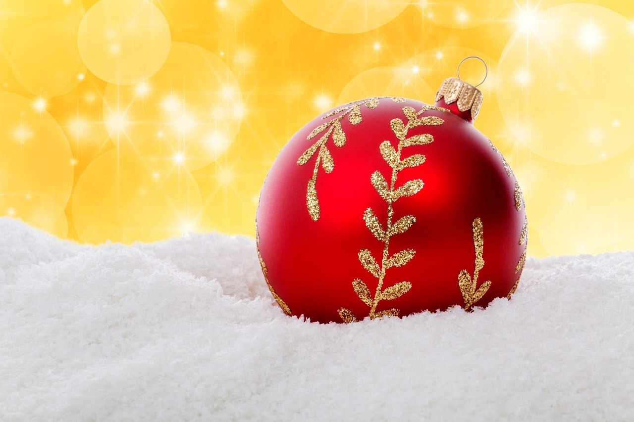 Christmas Ball Bauble Celebration - Free photo on Pixabay