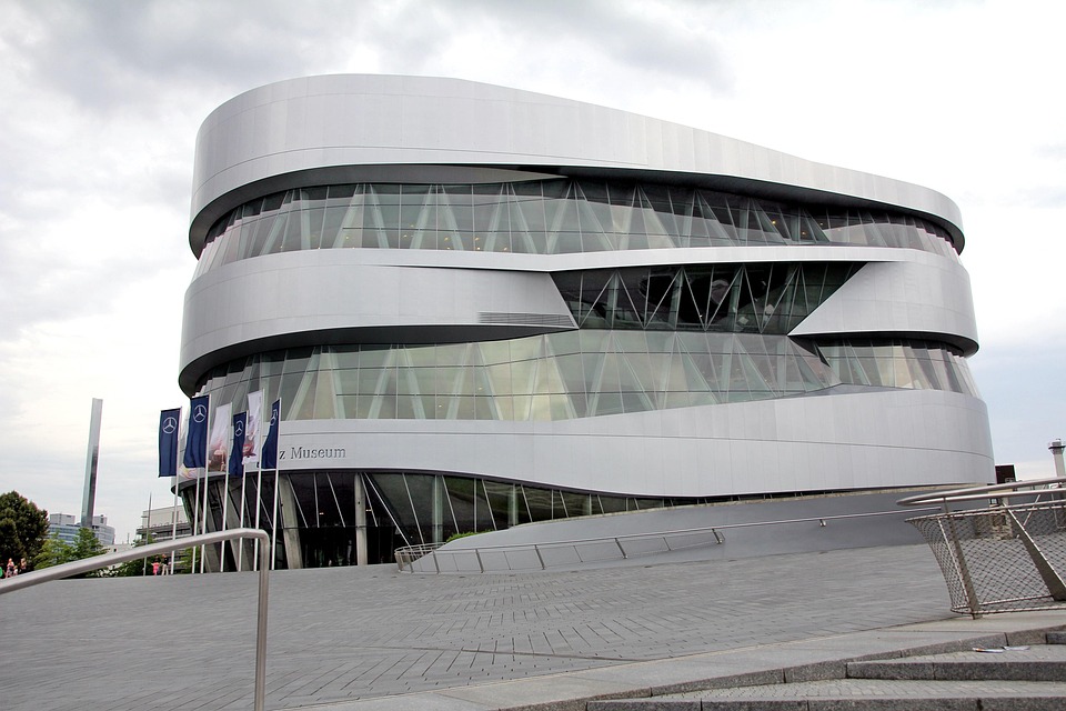 Stuttgart Mercedes Museum Building - Free photo on Pixabay
