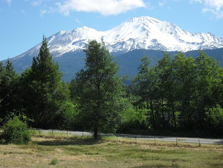 20+ Free Mount Shasta & Landscape Images