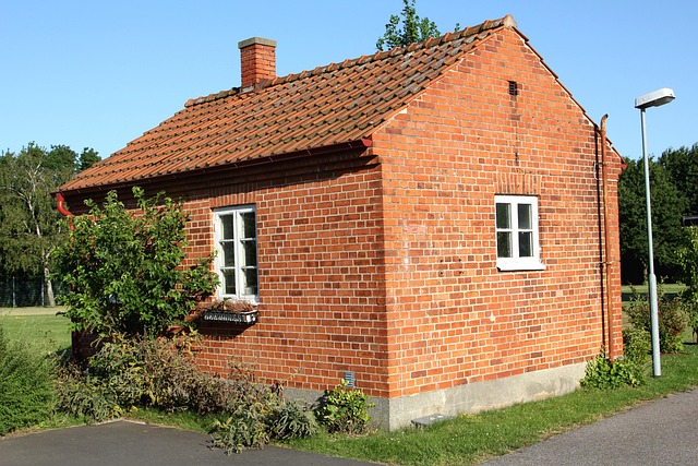 Brick Barn Small Homes