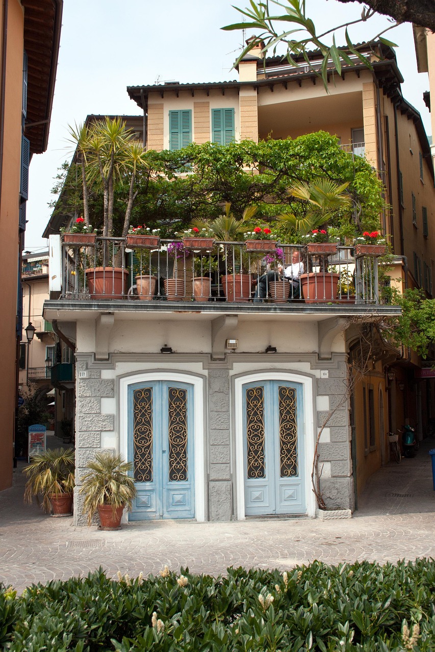 200,000+ Free Balcony Garden & Balcony Images - Pixabay