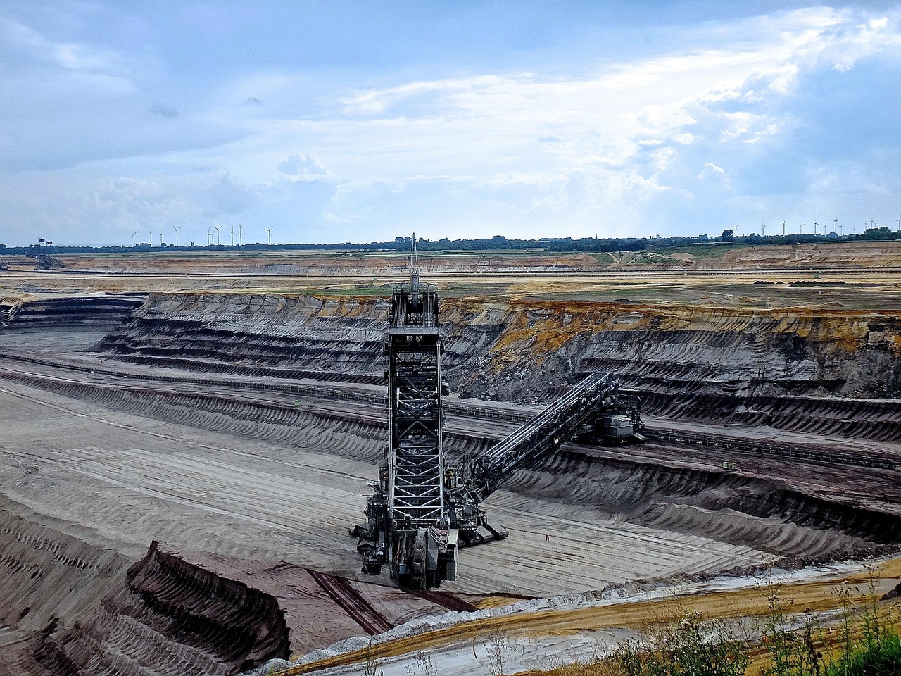 1.000+ Gambar Excavator & Penggali Gratis - Pixabay