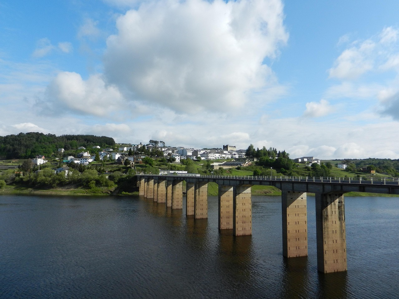 3+ Free Portomarin & Bridge Images - Pixabay