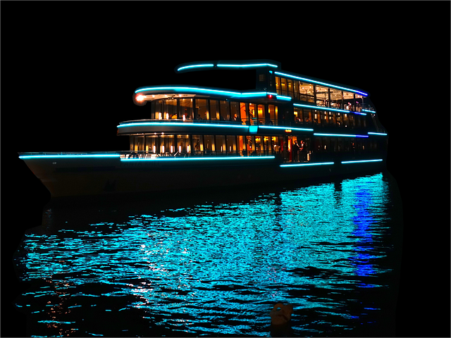 20,000+ Free Night Ship & Ship Images - Pixabay