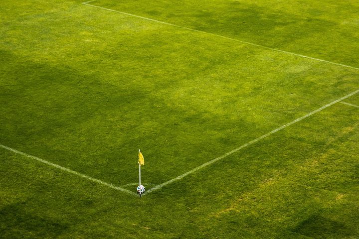 900+ Free Corner & Football Images