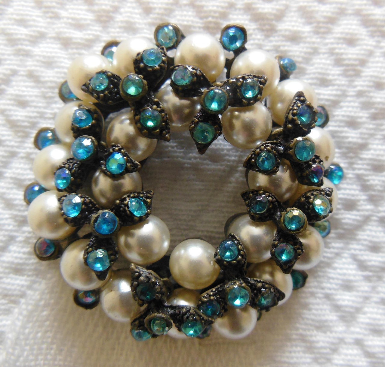 200+ Free Brooch & Jewelry Images - Pixabay
