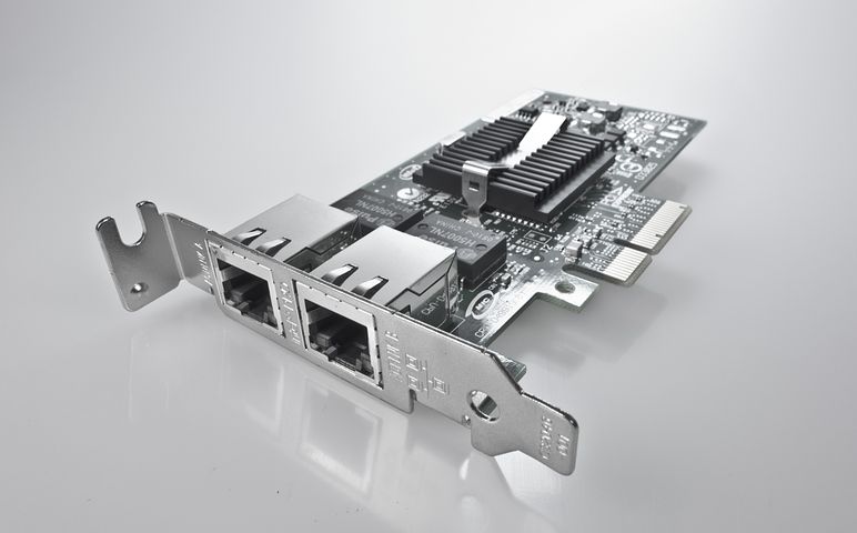 100+ Free Riser & Circuit Board Images