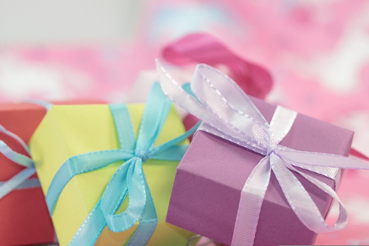 Page 2 - Plus de 600 photos gratuites de Parcelles et de Cadeau - Pixabay
