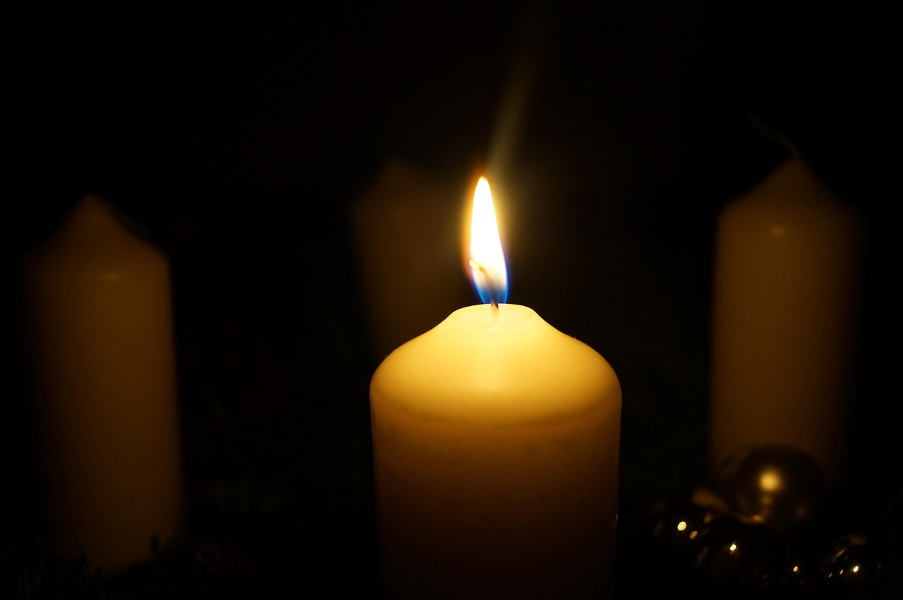 Több mint 10 000 ingyenes kép Adventi Gyertya és Adventi Koszorú ...