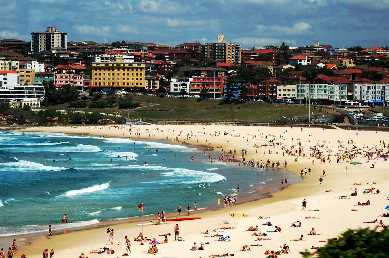 Bondi Beach Sydney Australia Things To Do And Quick Facts