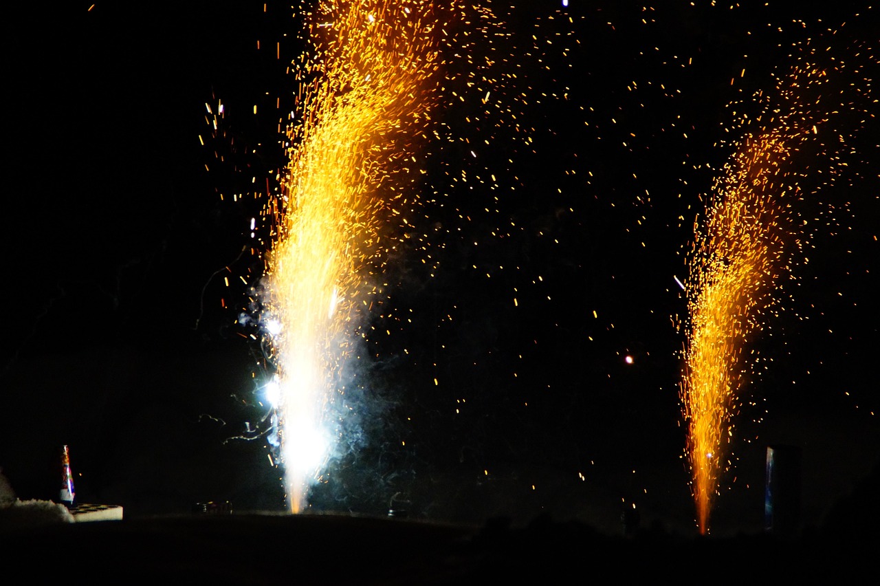 Shower Of Sparks Spark Spray - Free photo on Pixabay - Pixabay