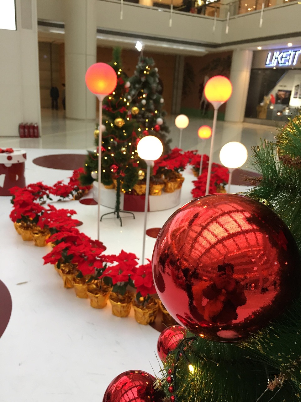 Christmas Eve Shopping - Free photo on Pixabay - Pixabay