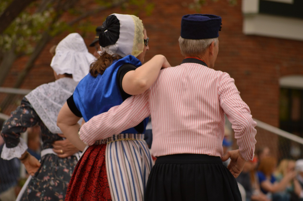 500+ Free Traditional Dance & Dance Images - Pixabay