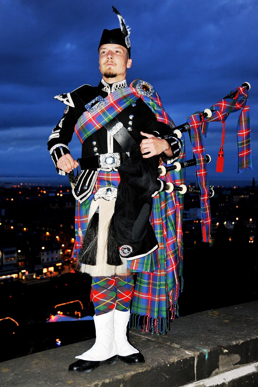 Bagpipes Man Traditional - Free photo on Pixabay