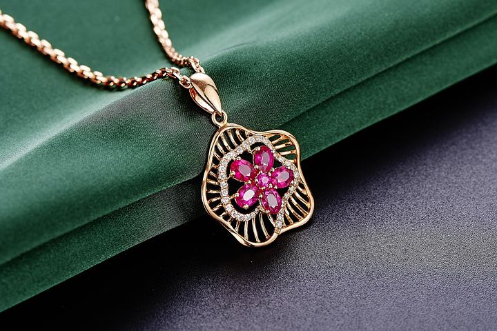 300+ Free Pendants & Pendant Photos - Pixabay