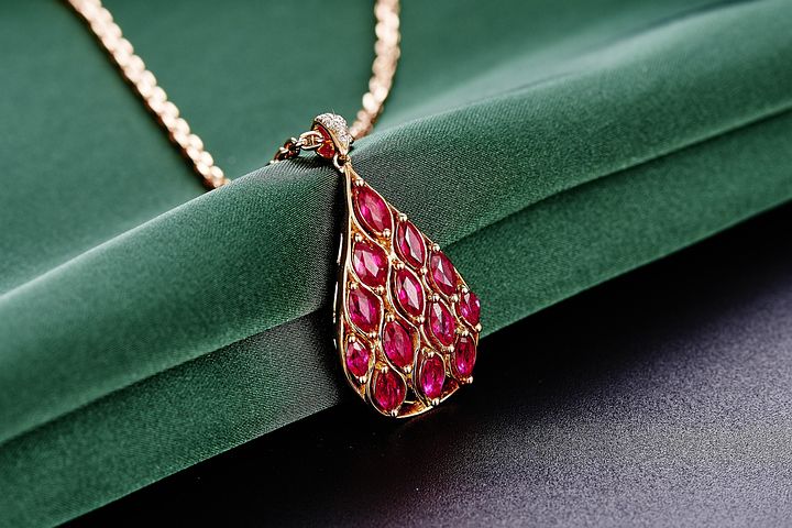 300+ Free Pendants & Pendant Photos - Pixabay