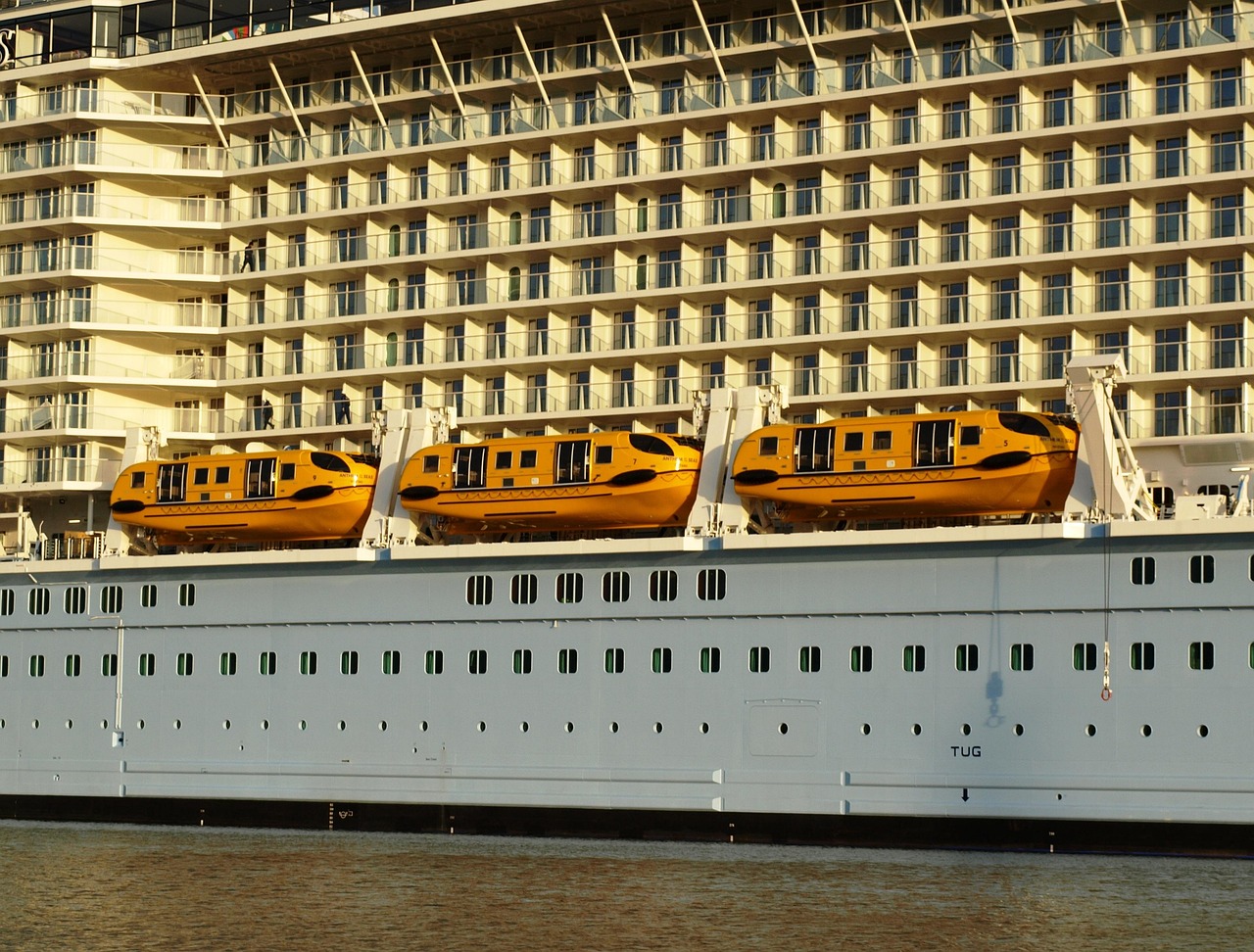 Lifeboats Cruise Ship Ocean Giant - Free photo on Pixabay - Pixabay