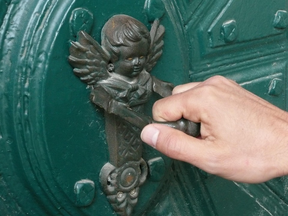 Doorknob Angel Hand - Free photo on Pixabay - Pixabay
