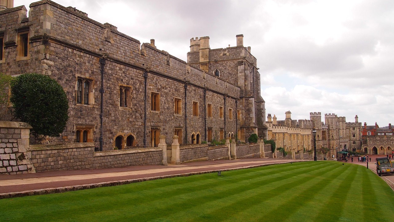 10,000+ Free Windsor Castle & Windsor Images - Pixabay