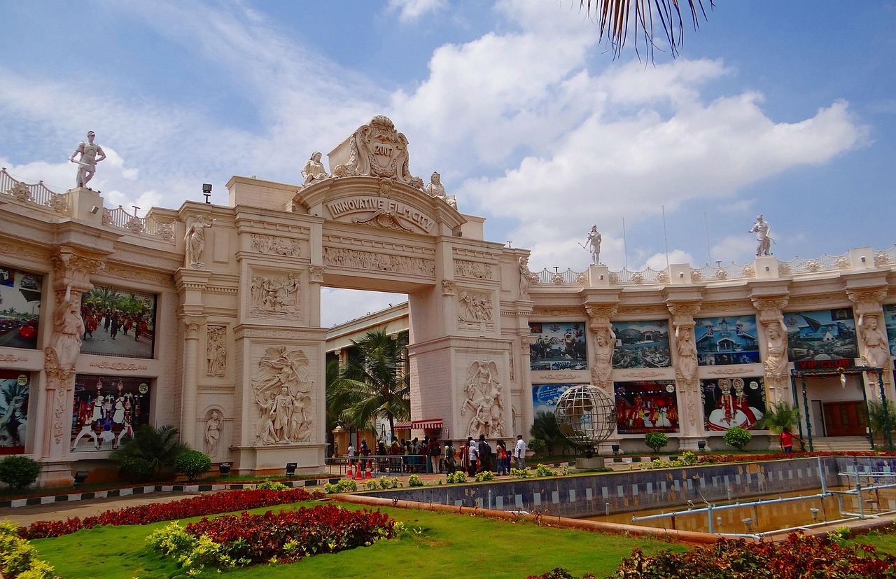 Film City Entrance Gate - Free photo on Pixabay