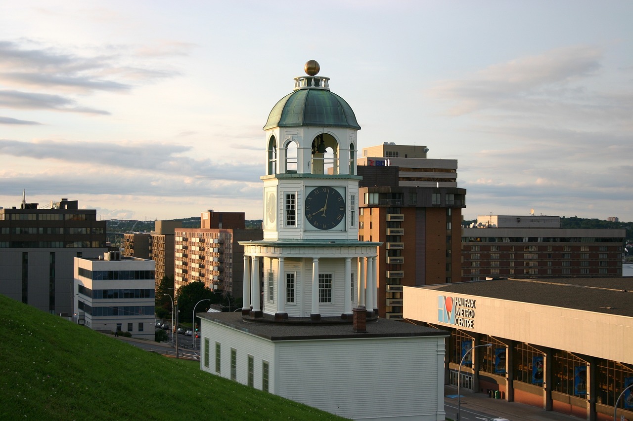 Clock Halifax Nova - Free photo on Pixabay - Pixabay