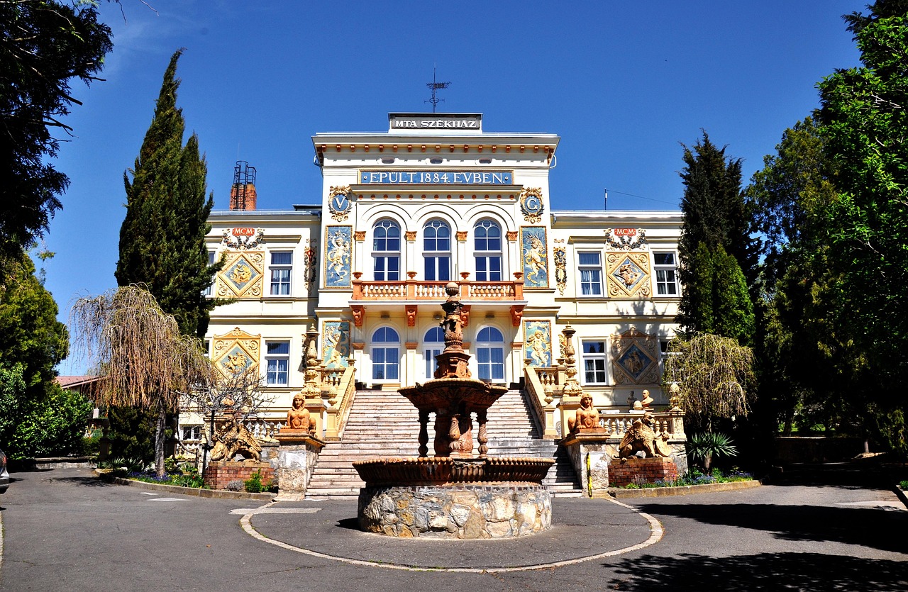Mta Headquarters Pecs Zsolnay - Free photo on Pixabay - Pixabay