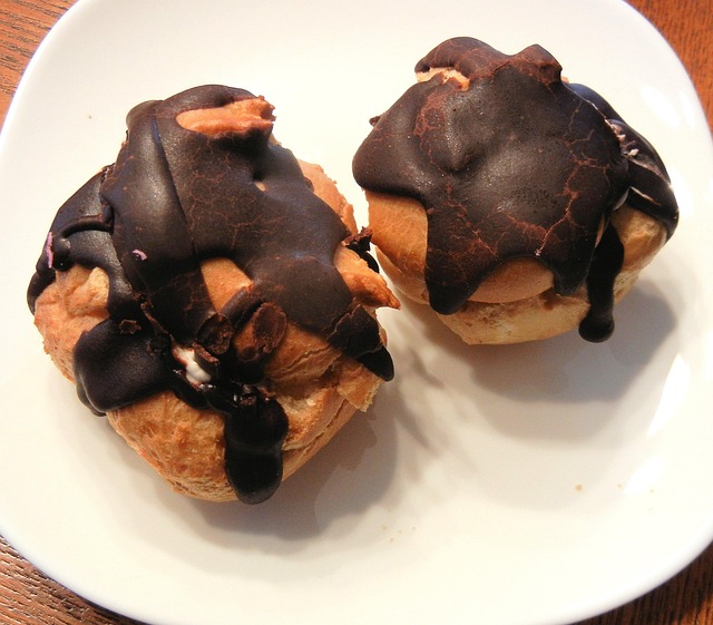 8+ Free Chocolate Cream Puffs & Food Images - Pixabay