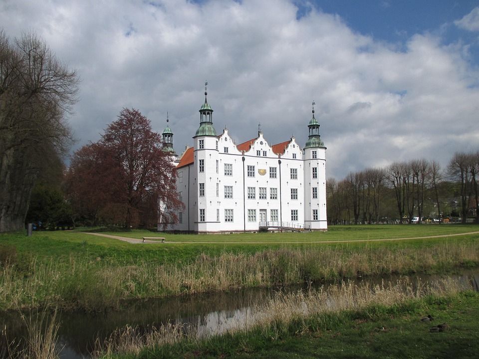 Schloß Ahrensburg - Kostenloses Foto auf Pixabay